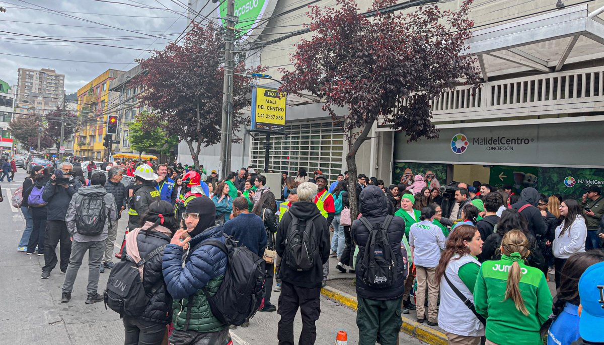 Evacuan tres centros comerciales en Concepción - Noticias de Chile y el ...