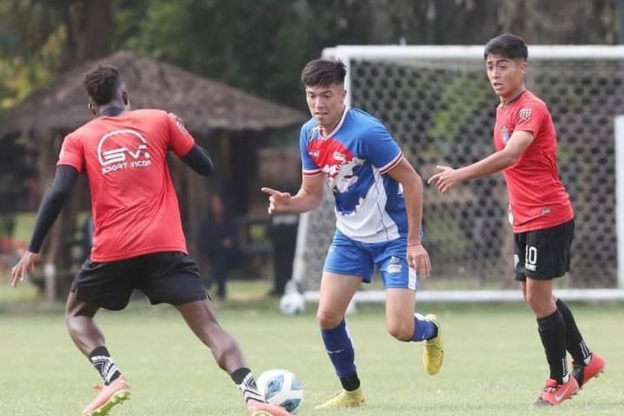 Uno con pasado en Colo Colo: los 42 futbolistas cesantes que buscan ... Uno con pasado en Colo Colo: los 42 futbolistas cesantes que buscan ...