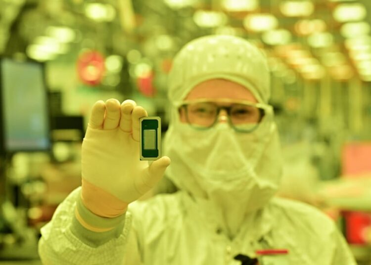 Intel revoluciona el PC con Panther Lake y su pionero proceso Intel 18A ...